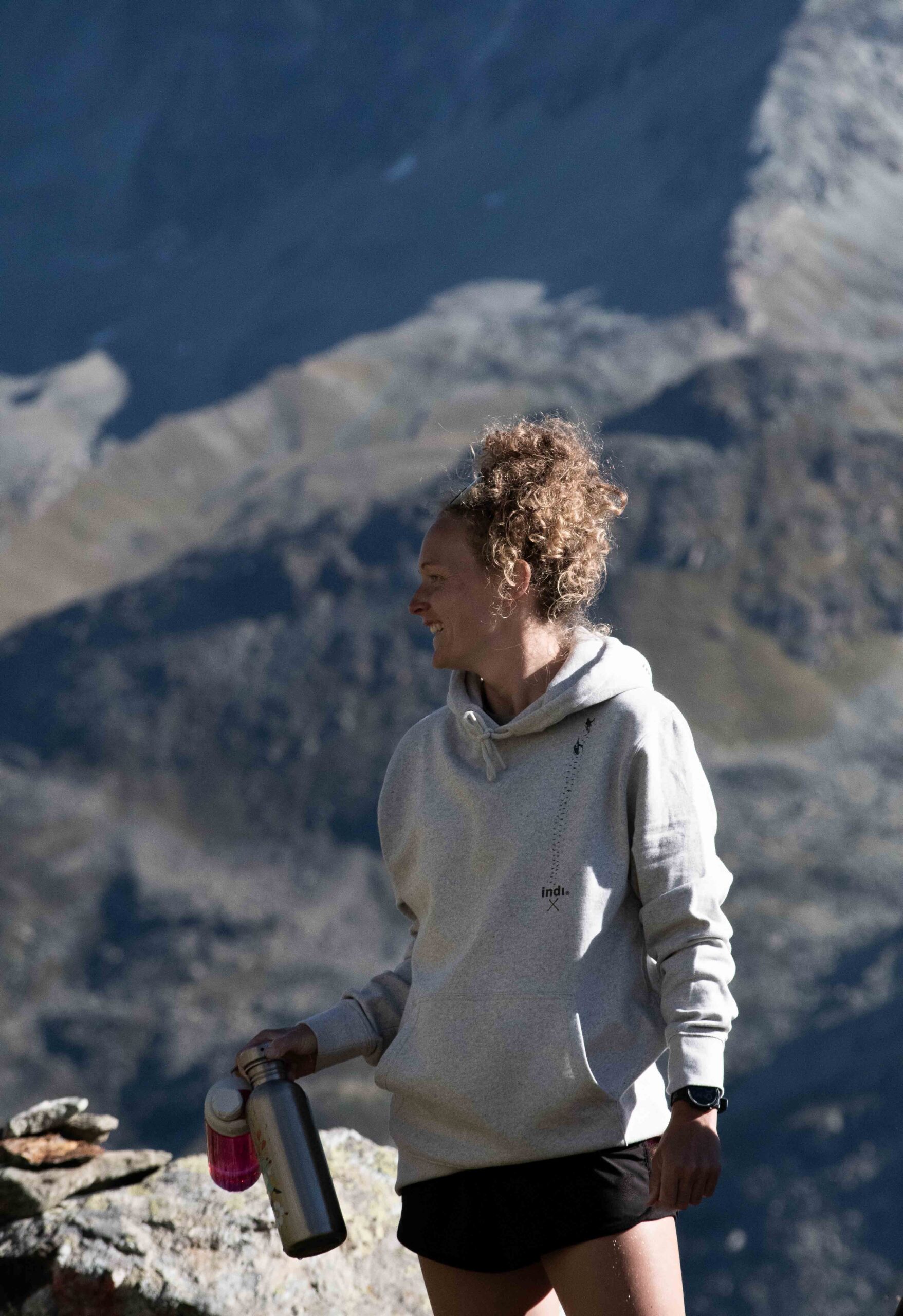 INDI I SWISS ALPS CLOTHING - Désigné et imprimé dans les Alpes suisses