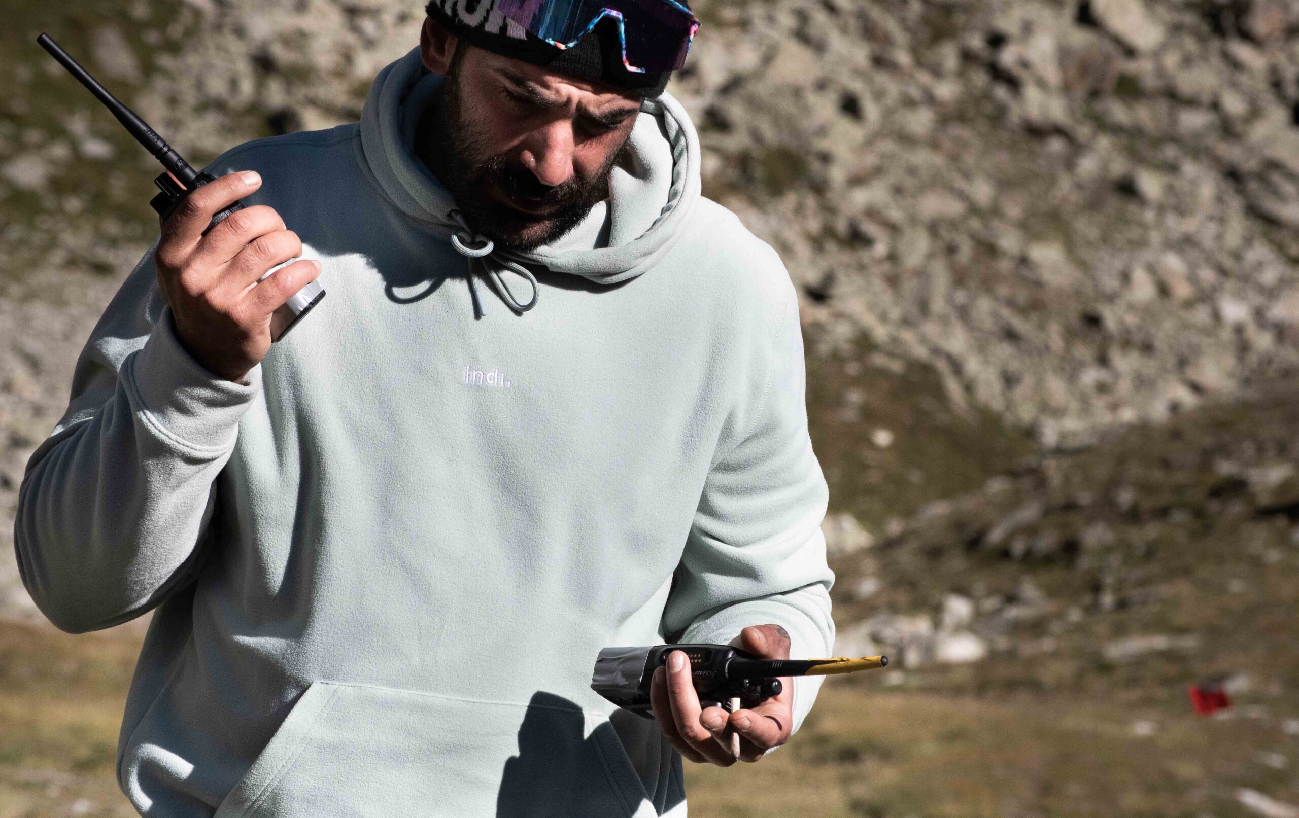 INDI I SWISS ALPS CLOTHING - Désigné et imprimé dans les Alpes suisses